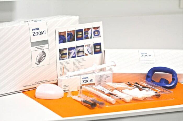 Lámpara de Blanqueamiento Philips Zoom WhiteSpeed + 5 Kit dobles de ...